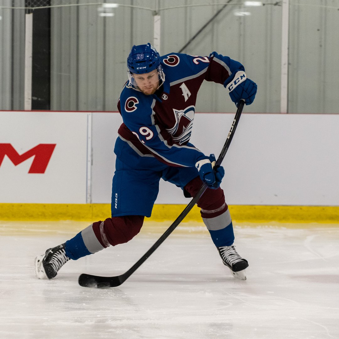 Ribcor Trigger 8 Pro Stick - CCM Hockey